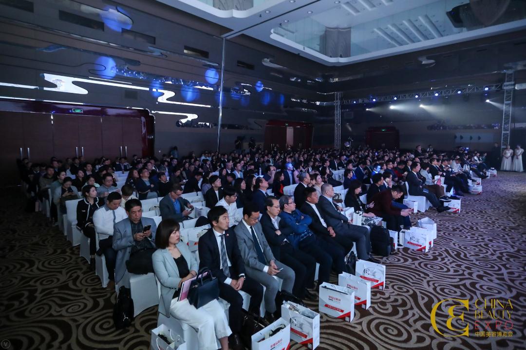 如何创造新意义？CBE这场首脑精英荟给出了答案 - C2CC传媒