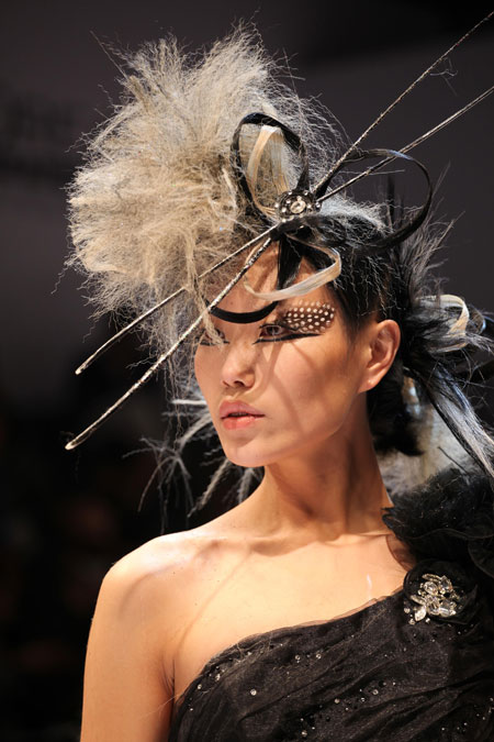 巴黎欧莱雅沙龙专属2012亚洲烫发潮流震撼发布 - C2CC传媒