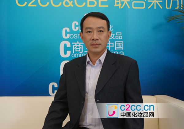 【C2CC采访间】片仔癀药业董事长刘建顺：做片仔癀化妆品坚强后盾 实现跨越式发展 - C2CC传媒