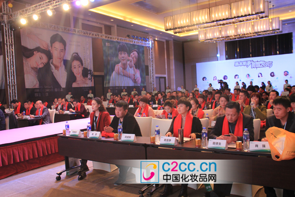 【C2CC在现场】颠覆模式 诗婷露雅见证果本奇迹 - C2CC传媒