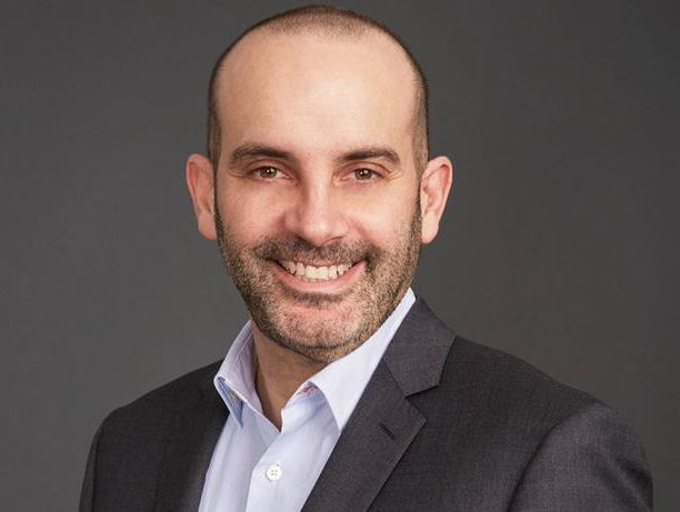 雅诗兰黛任命Isarel Assa为全球旅游零售总裁 - C2CC传媒